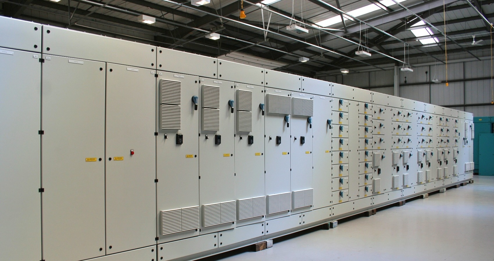 G-Flex Modular MCC - Motor Control Centre | GPS Group
